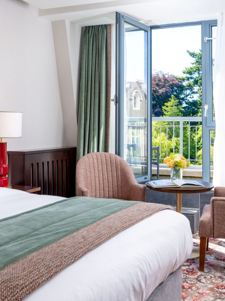 Superior Balcony Rooms | Ballymascanlon Hotel and Golf Resort
