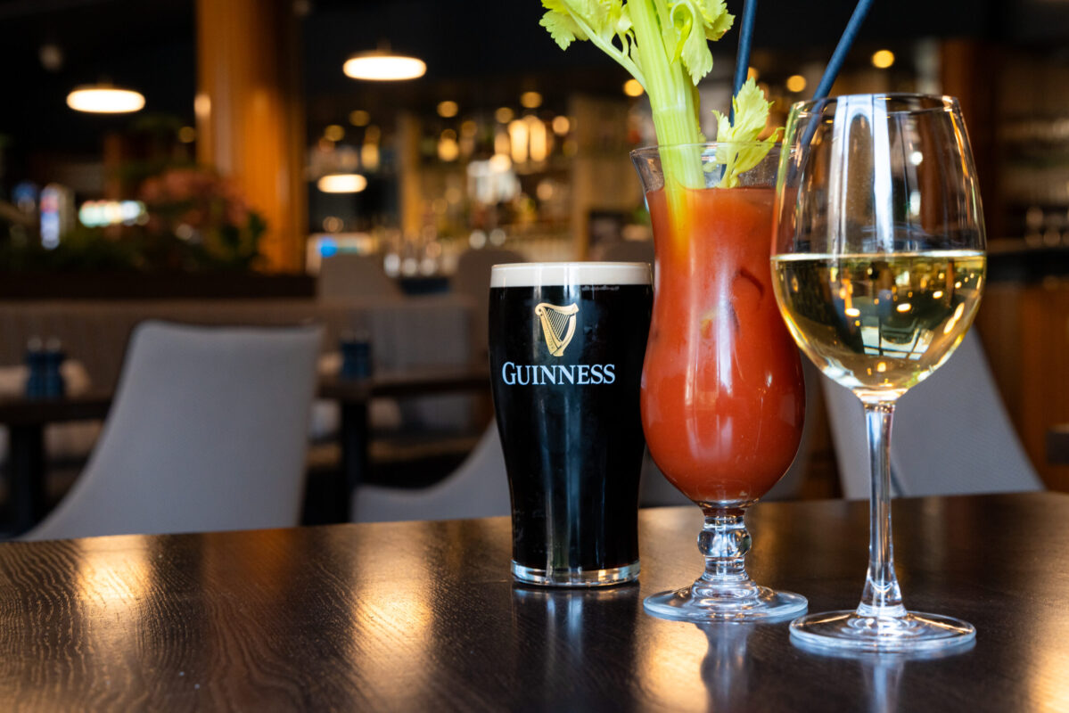Terrace Bar & Lounge in Dundalk | Ballymascanlon Hotel